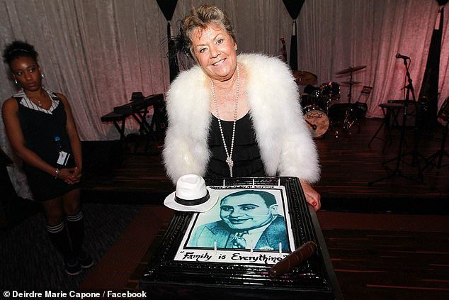 How did Al Capone get Syphilis? - Black Panel Press